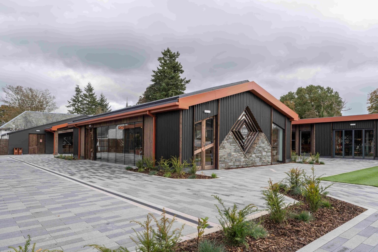 Look Inside Loch Lomond Group’s Newly Opened Luss Distillery - Larder ...
